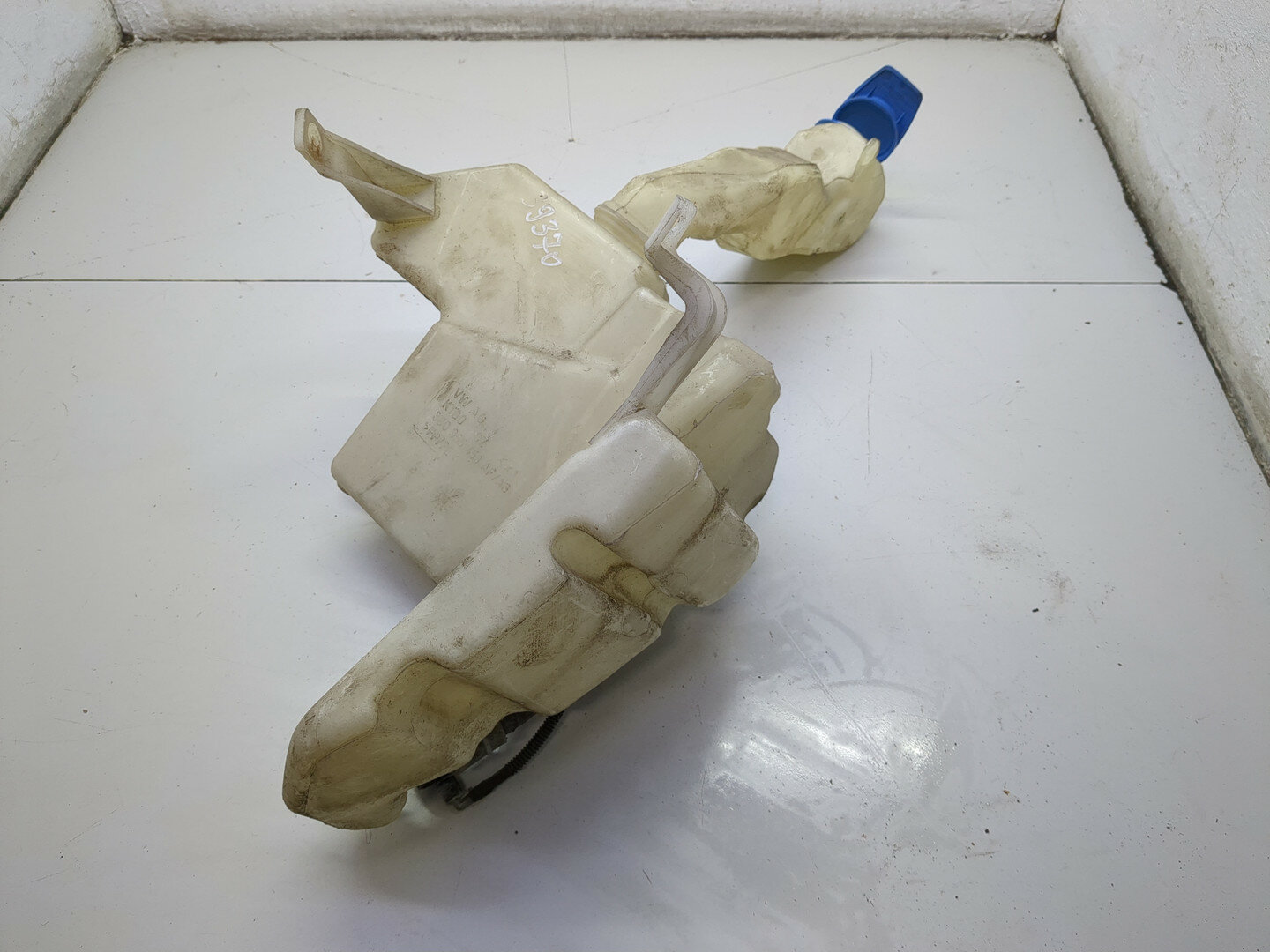 Бачок омывателя Volkswagen Passat 5 Б/У