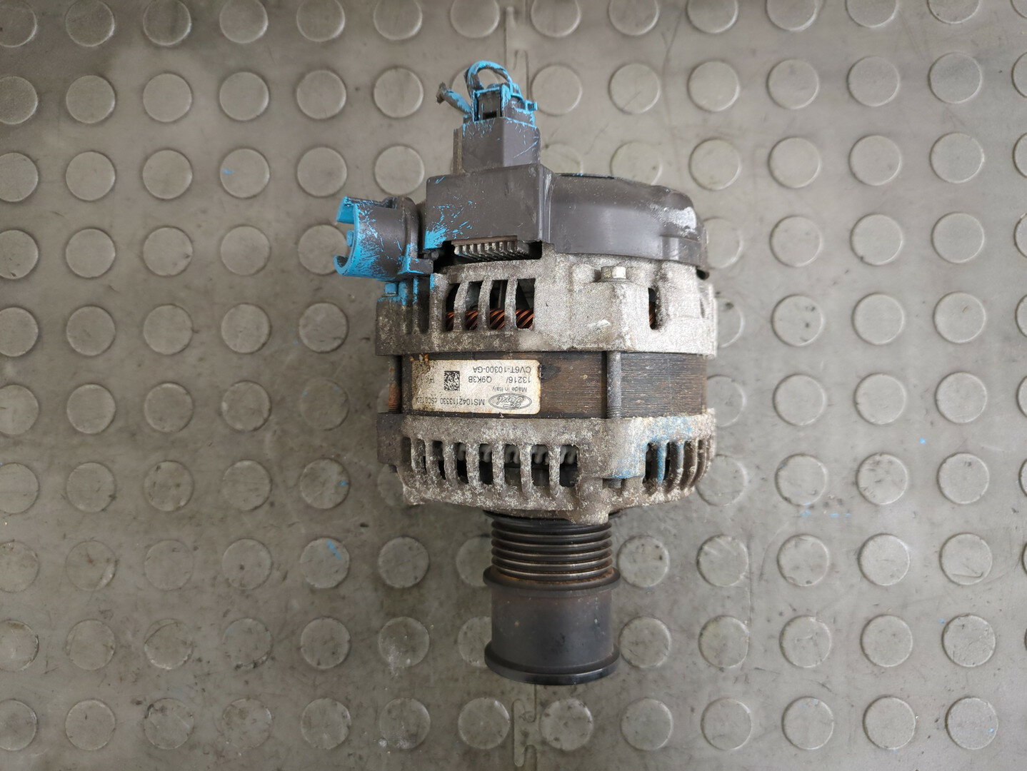 Генератор Ford Focus 3 Б/У