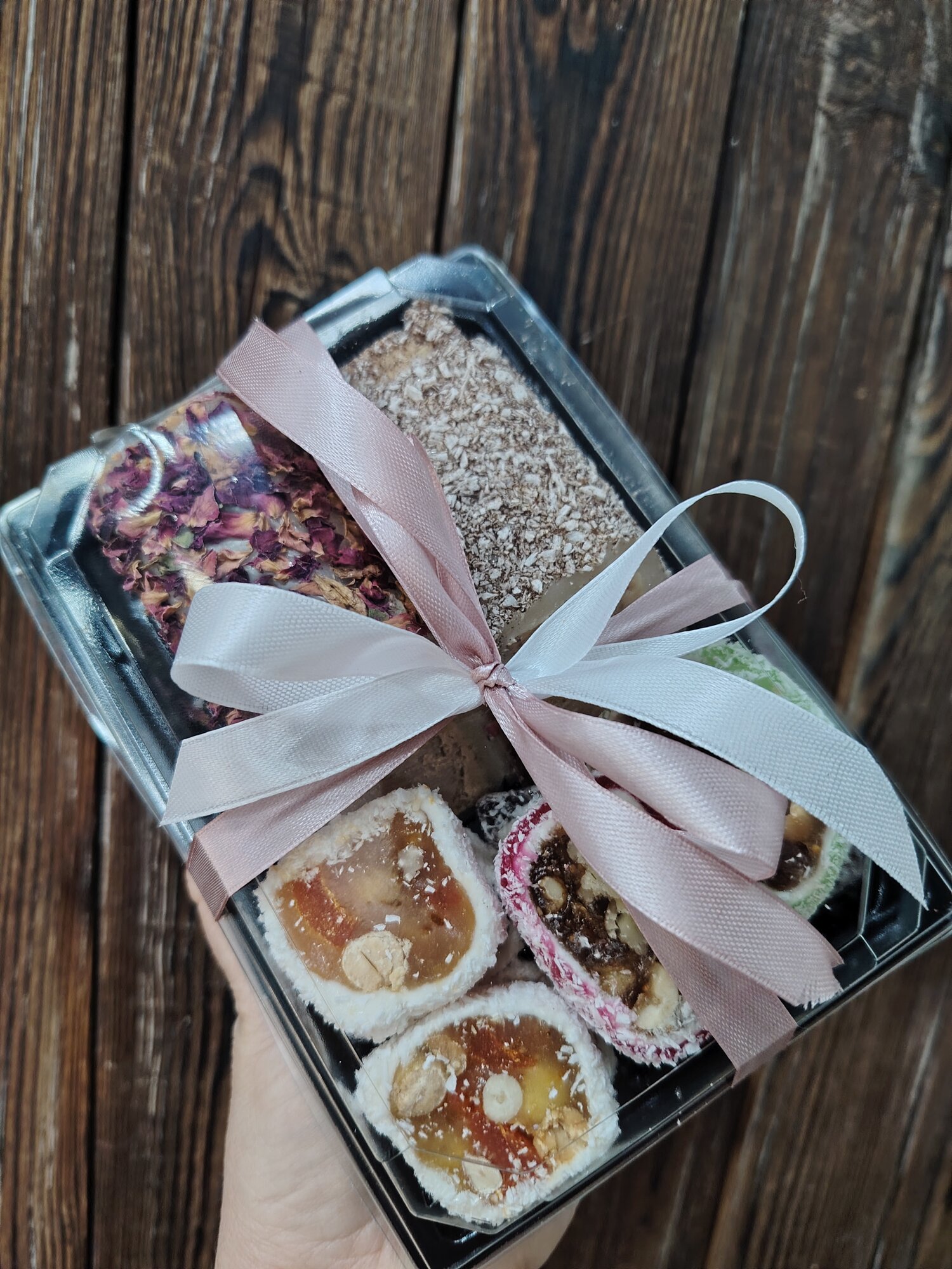 Набор восточных сладостей "Ассорти", фруктовые лукумы и лукумы с фундучными пастами, 620г