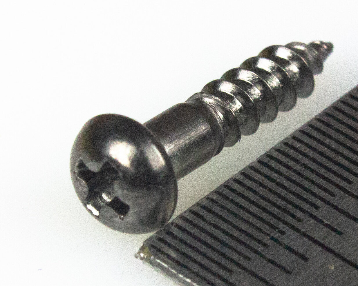 HOSCO WS-03CK, cаморез для басовых колков (2.7 x 13 mm), cosmo black