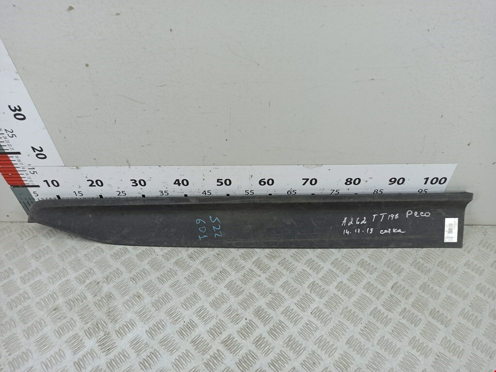 Накладка (молдинг) двери задней правой Hyundai Creta 1 87724M0000 арт. 2203392