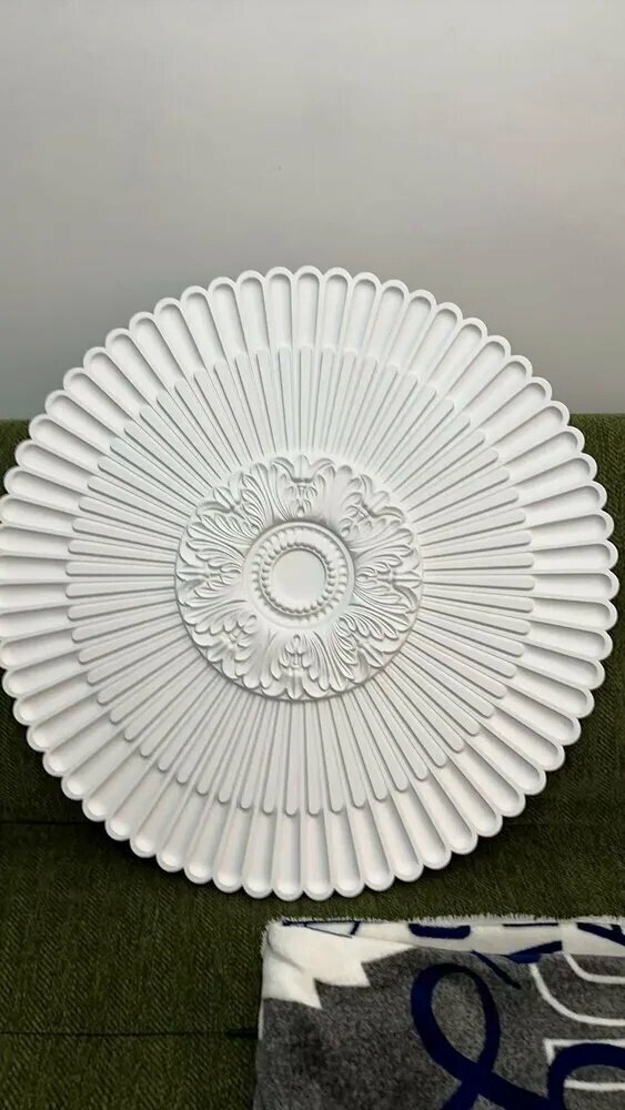 Декоративный элемент розетка потолочная 500mm