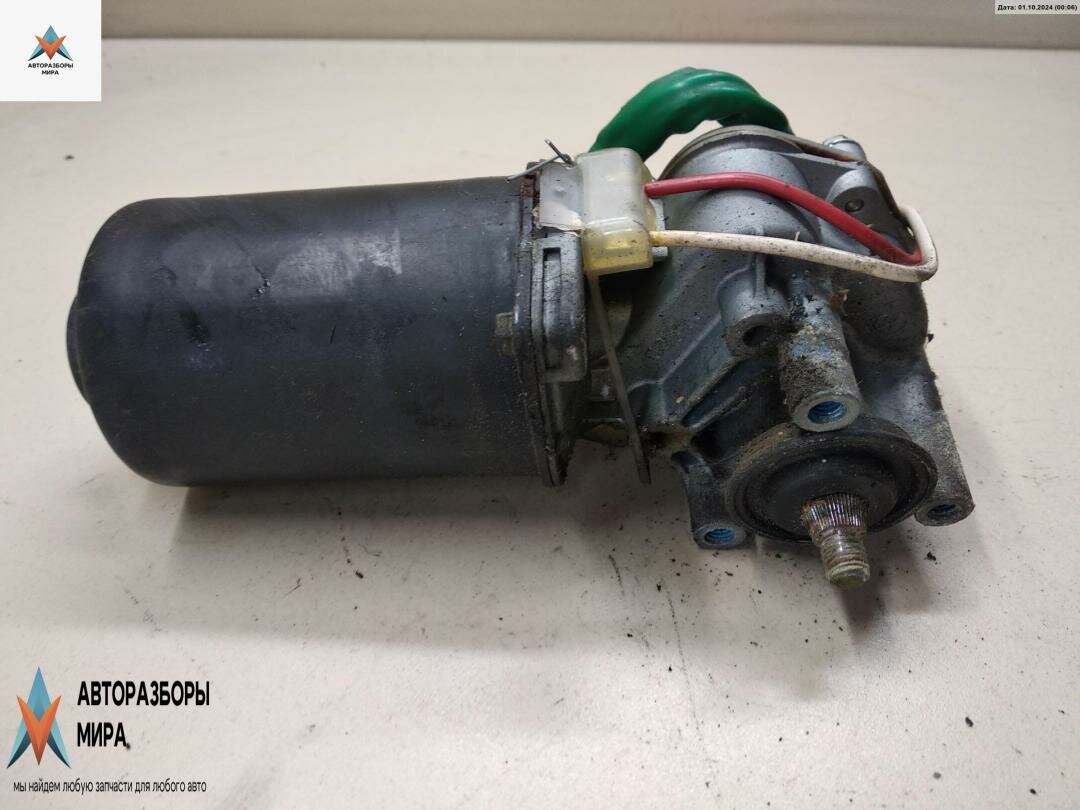 Моторчик передних стеклоочистителей (дворников) Honda Accord 5 1993 53546602