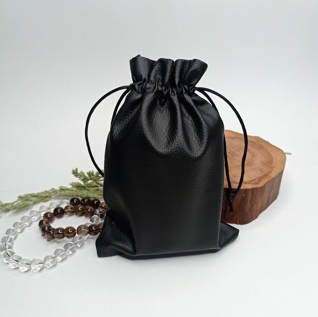 Мешочек из искусственной кожи для таро, рун, аксессуаров (искусственная кожа, чёрный 12.5х17.5см, 1 шт.)