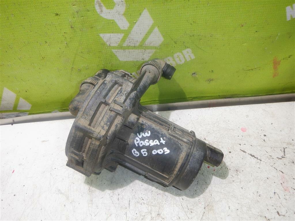 Насос воздушный VW Passat B5 96-00