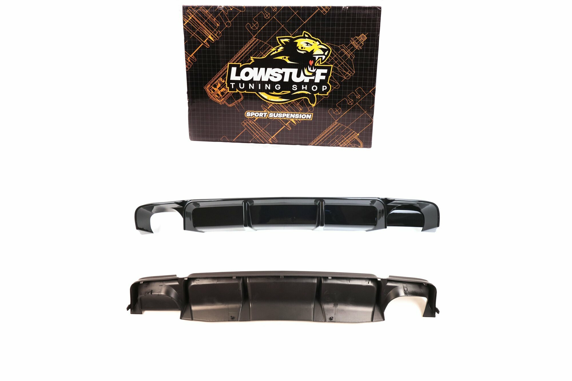 BMW E39 диффузор заднего бампера M стиль под двойной выхлоп с ребрами черный глянец LOWSTUFF RDBME39RIB00GLBLK