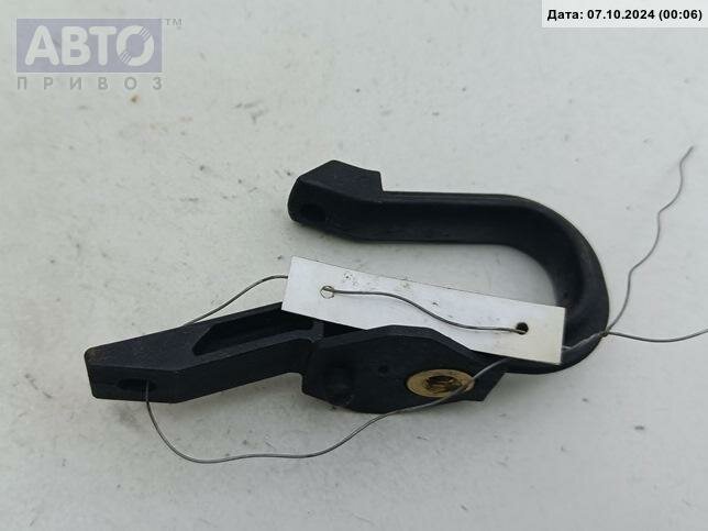 Кронштейн радиатора Opel Astra G (1998-2004)