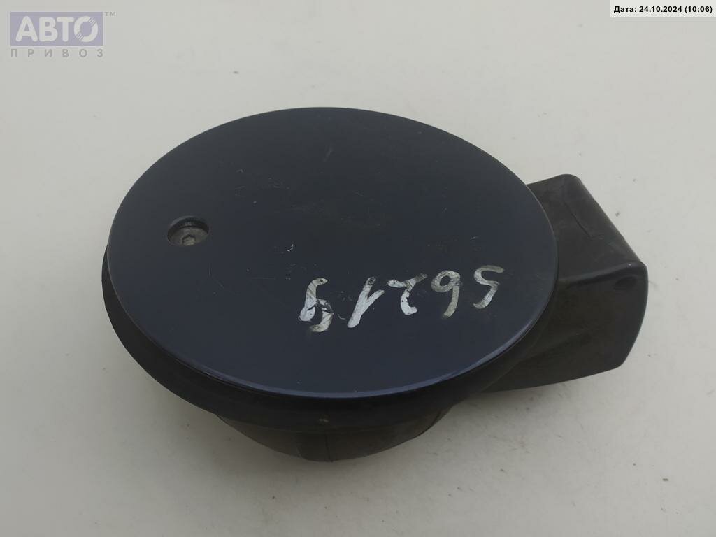 Лючок бака Ford Fiesta (2001-2007)