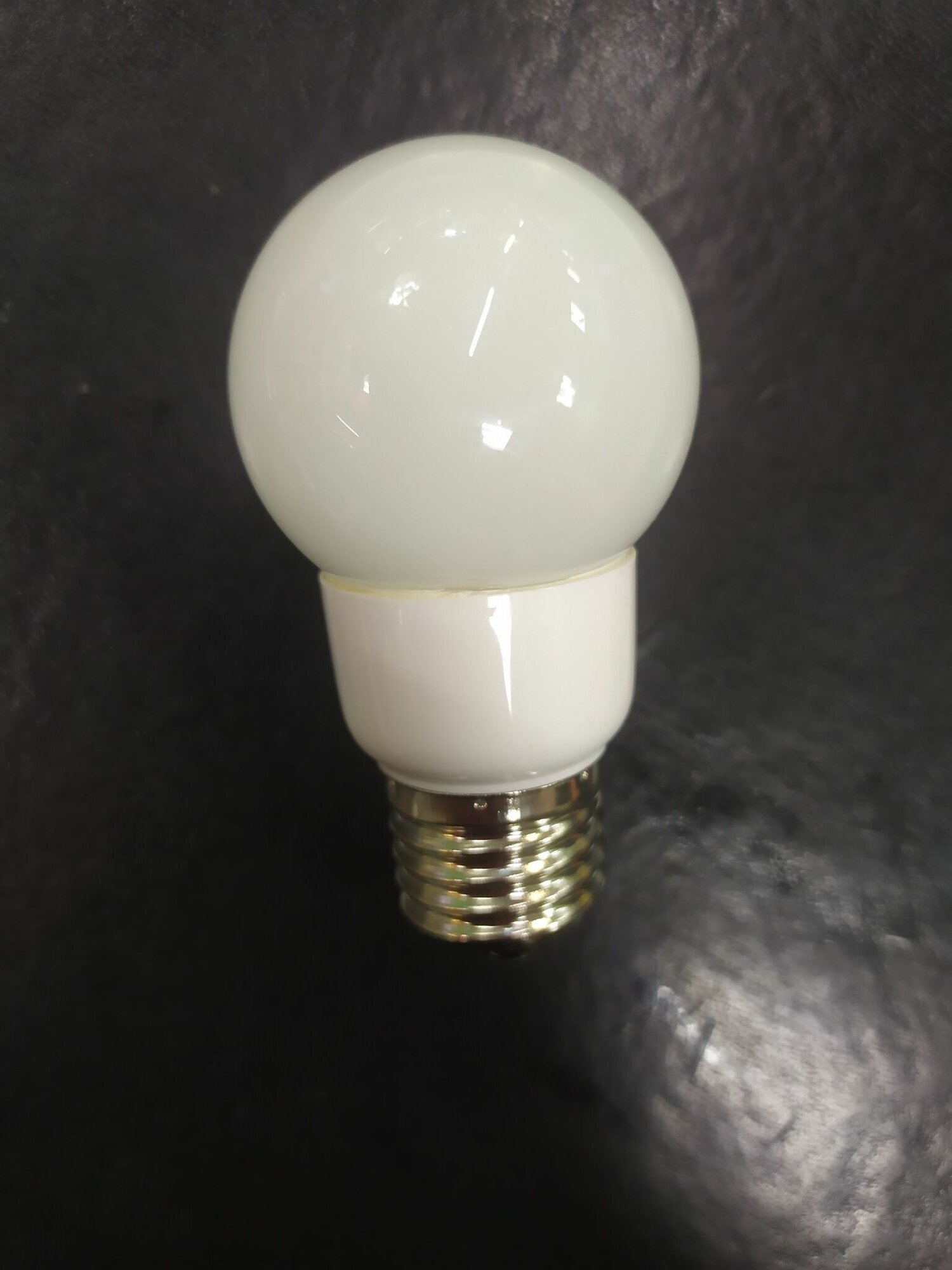 Светодиодная лампа Е27 d50 LED6 220В 1Вт зеленый