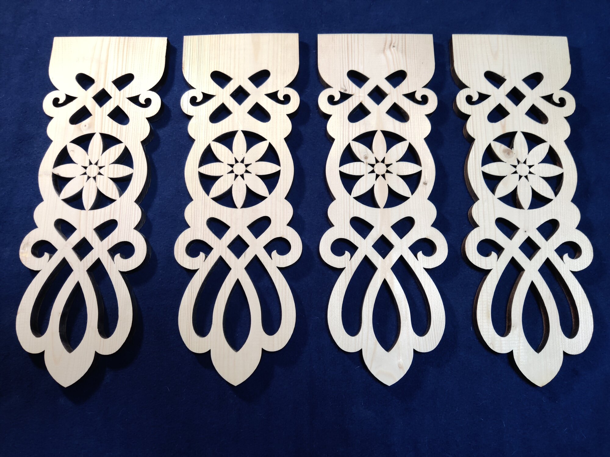 Наличники декоративные "Свес Ромашка" деревянные резные 4 шт.