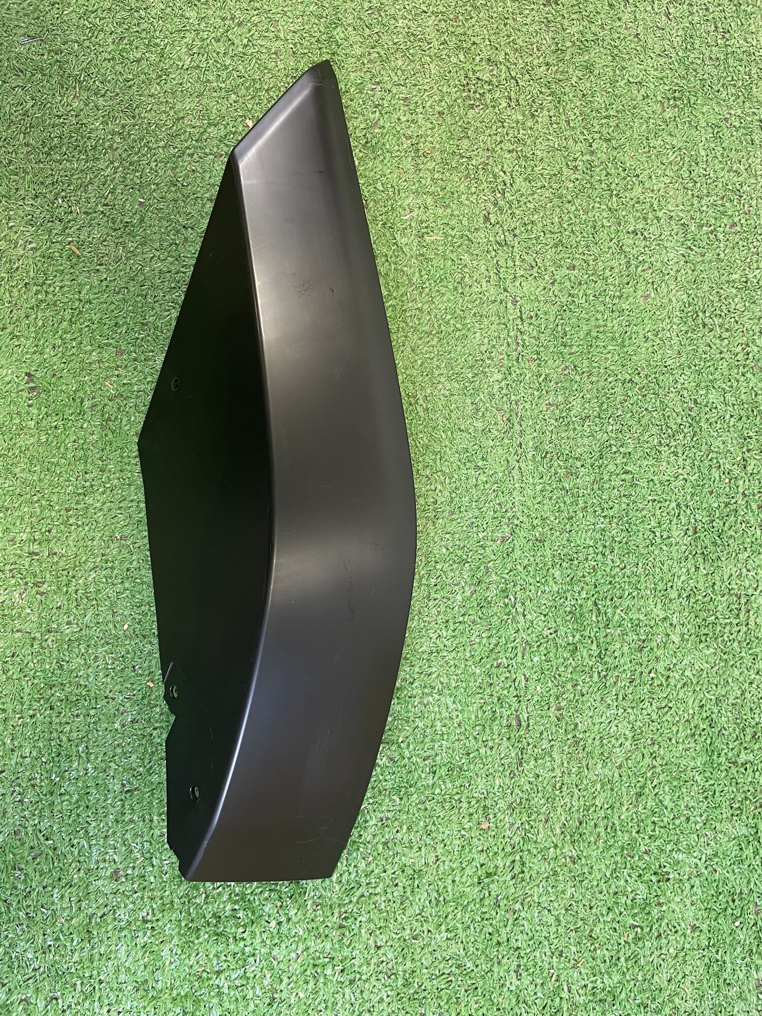 CHERY Молдинг переднего бампера левый Exeed VX 602000380AADQJ