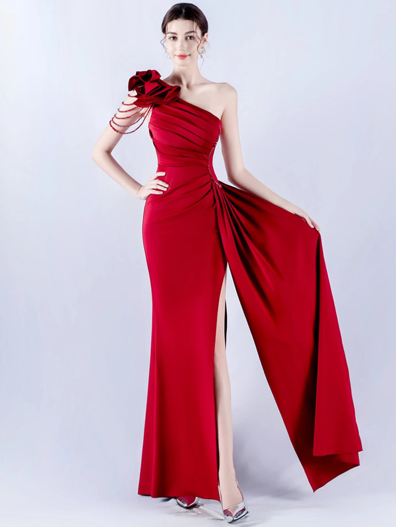 Платье Sequins Runway