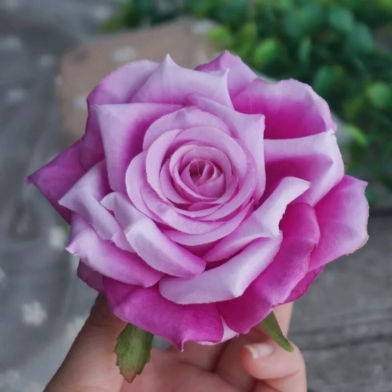 Заколка для волос с искусственной розой, фиолетовая