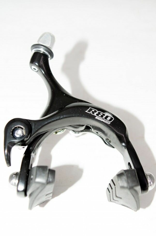 Тормоз задний Sun Race шоссе R81(39 49 мм), гайка 12 мм