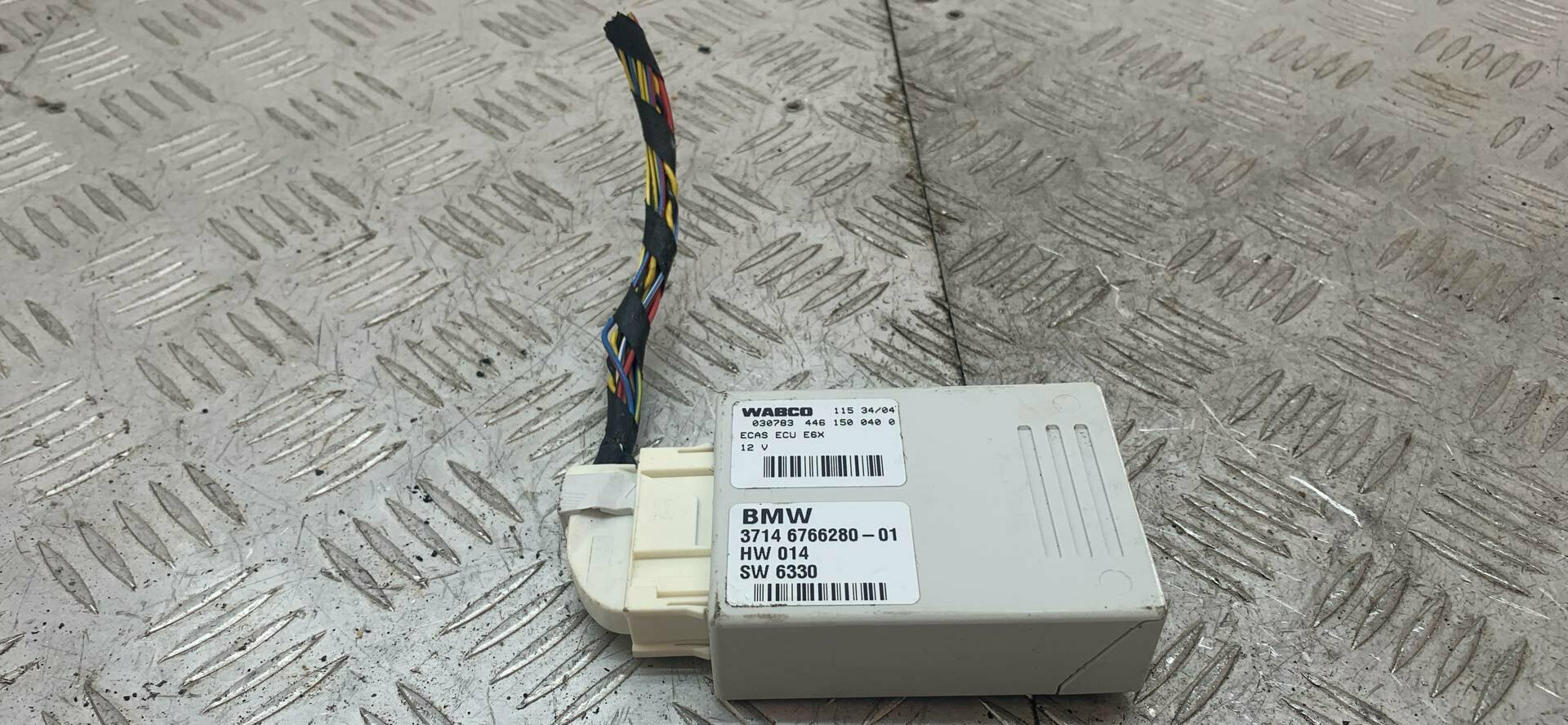 Блок управления пневмоподвеской BMW 5 E60/E61 2006 3714676628001