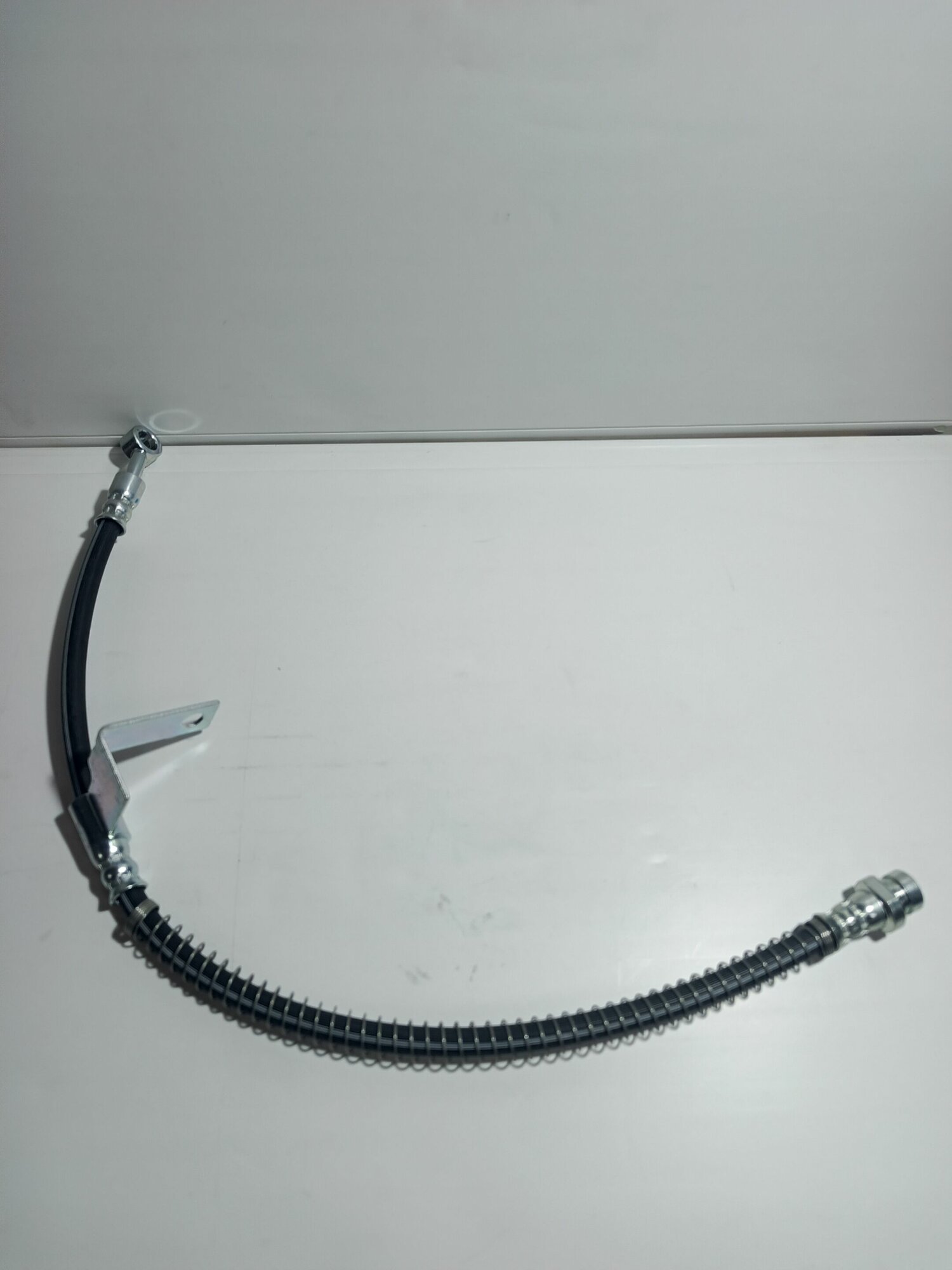 Шланг тормозной передний правый JAC J3 [1.3 16V 5AT внедорожник] 3500260U8010