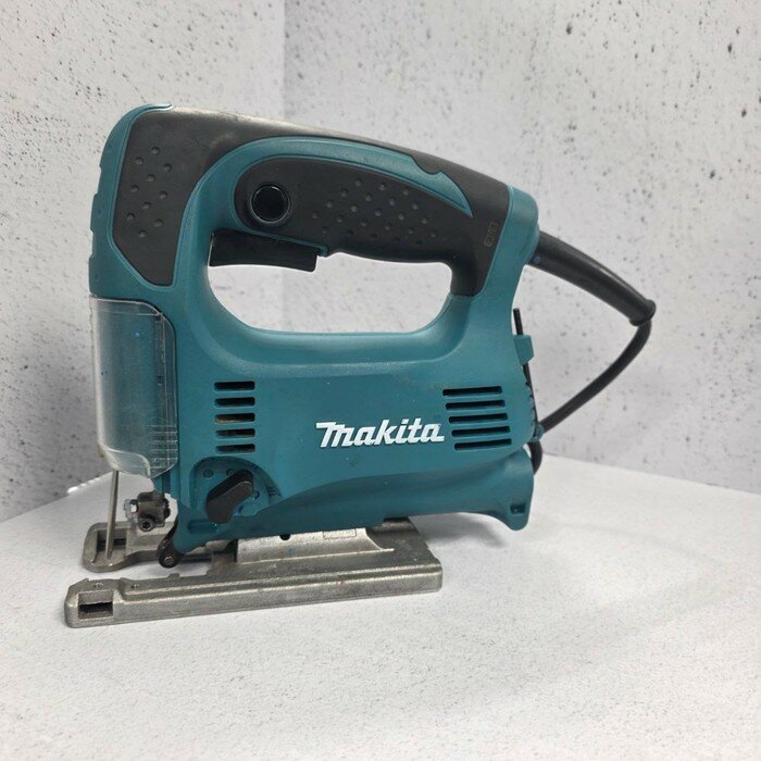 Лобзик Makita 4329