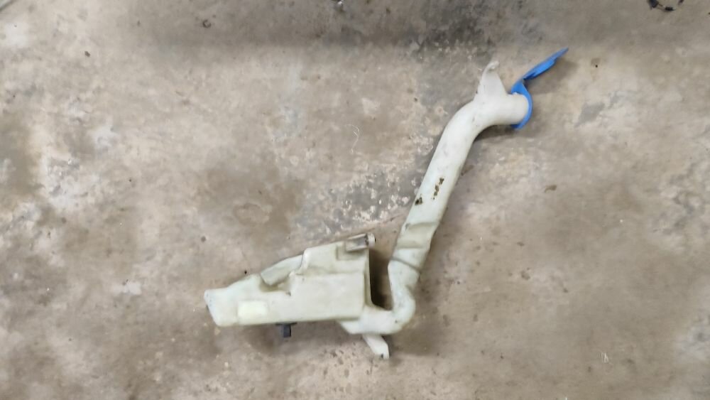 Бачок омывателя Skoda Fabia 6Y 6Q0955453N