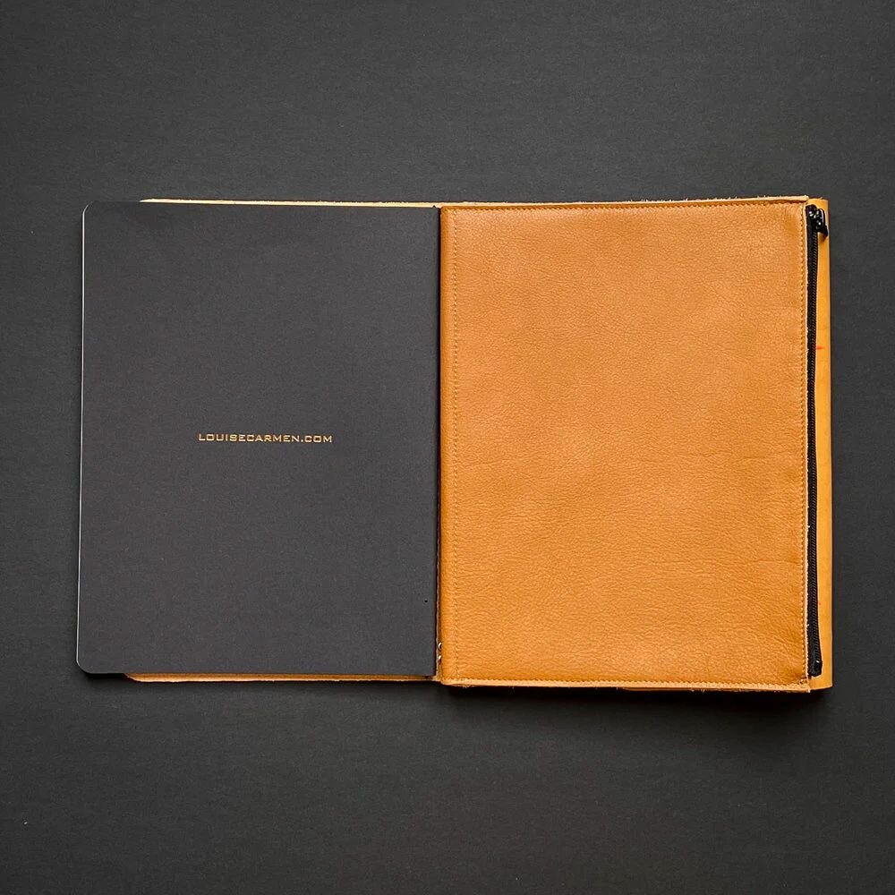 Louise Carmen Портфолио Leather Portfolio for Magnum (L) - цвет Camel