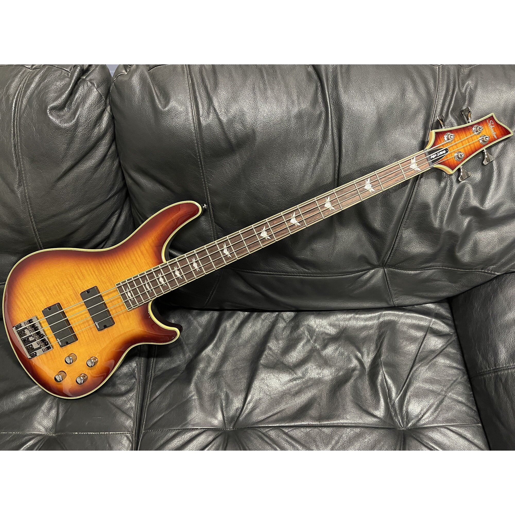 Бас-гитара Schecter Omen Extreme-4 VSB — фото 1