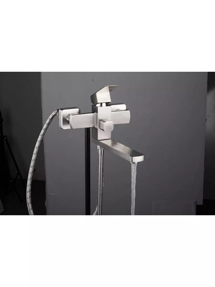 Смеситель для ванны Frap F32802, латунь, поворотный излив, серый