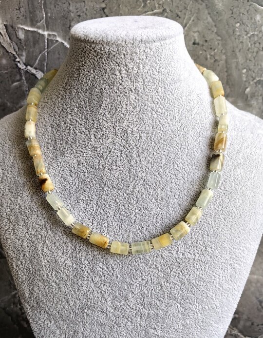 Бусы, халцедон