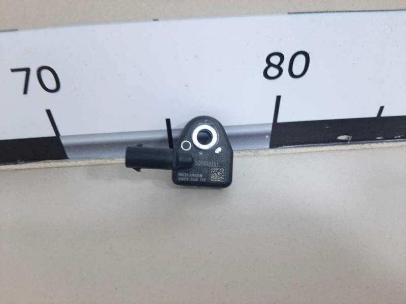 Датчик AIR BAG Skoda Octavia A7 2013 кат.номер: 3Q0959351