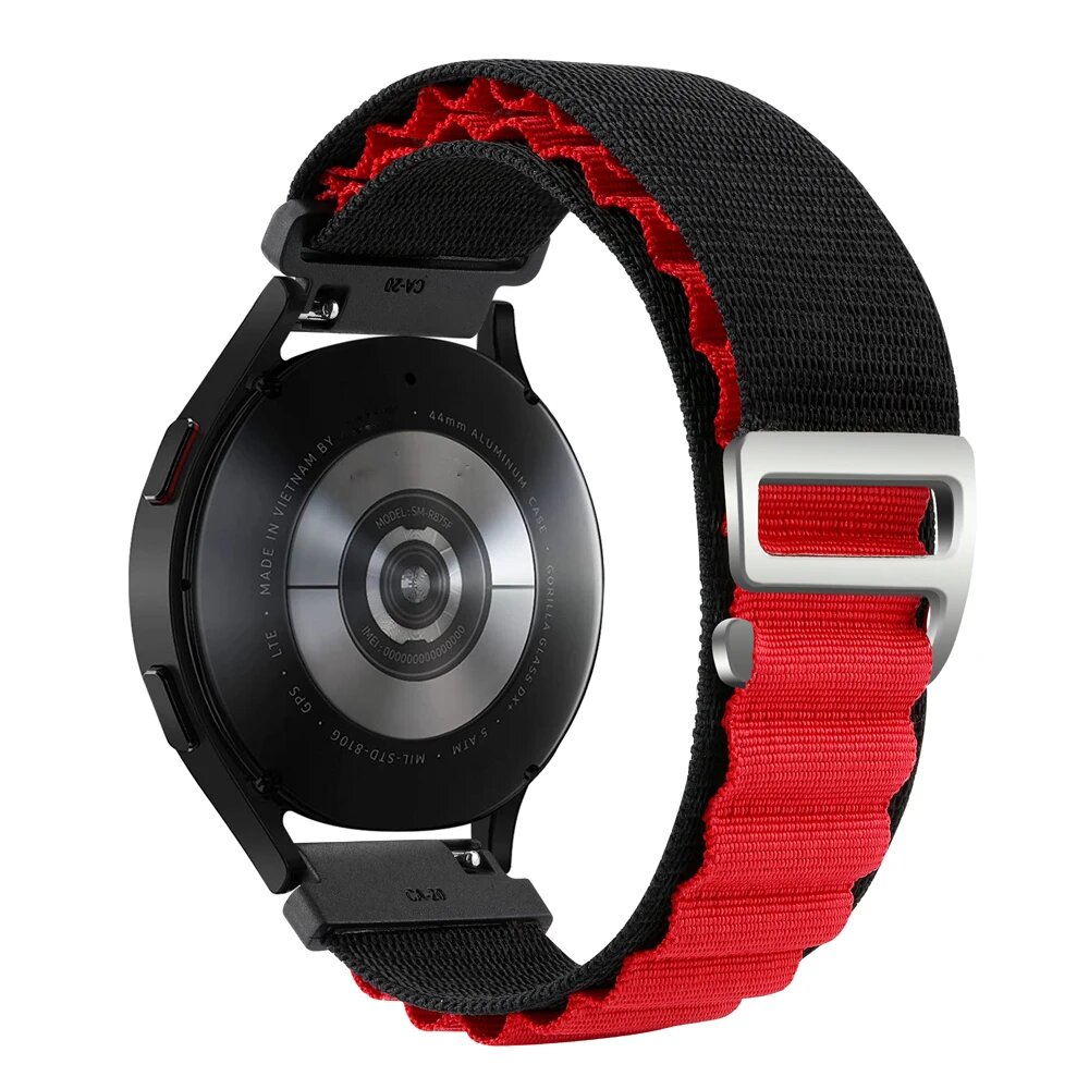 Ремешок Suunto 22 мм черный с красной вставкой