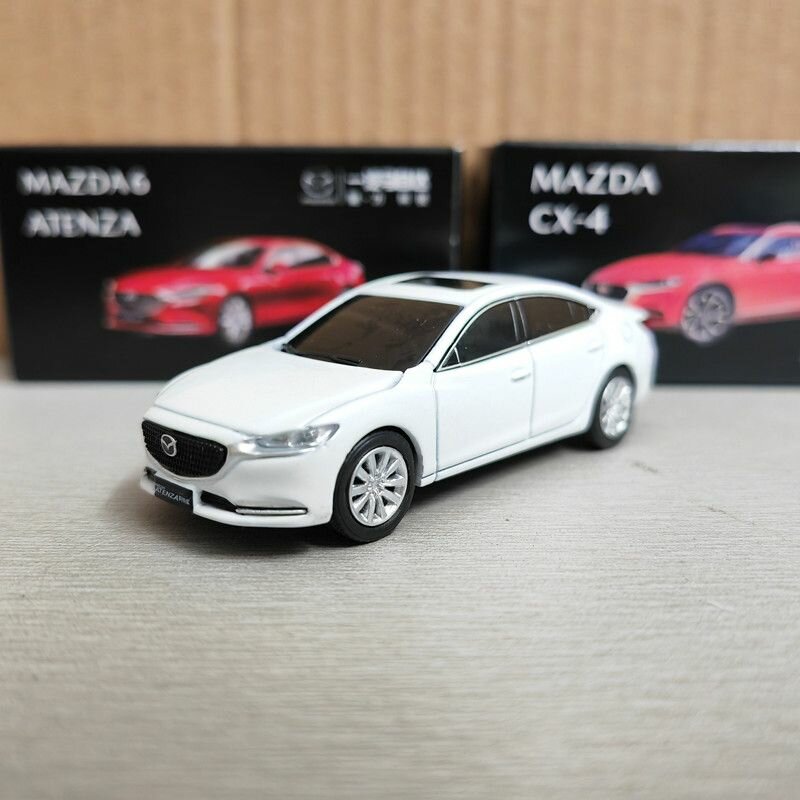 Коллекционные Модель автомобиля Мазда6 Atenza металлическая модель 1:64 Mazda6 Atenza