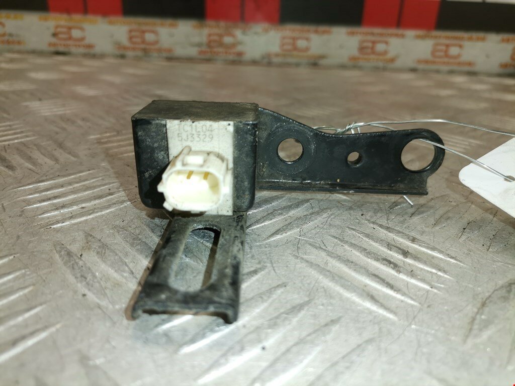 Датчик удара Toyota Yaris 1 8917459075 арт. 973266