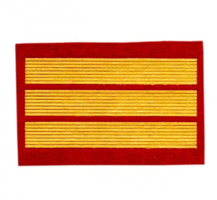 Курсовка 3 курс для курсантов Полиции, фон красный, военная форма нашивки