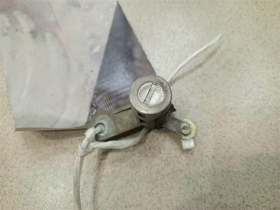 Личинка замка двери от Chevrolet Lacetti J200 2003-2013