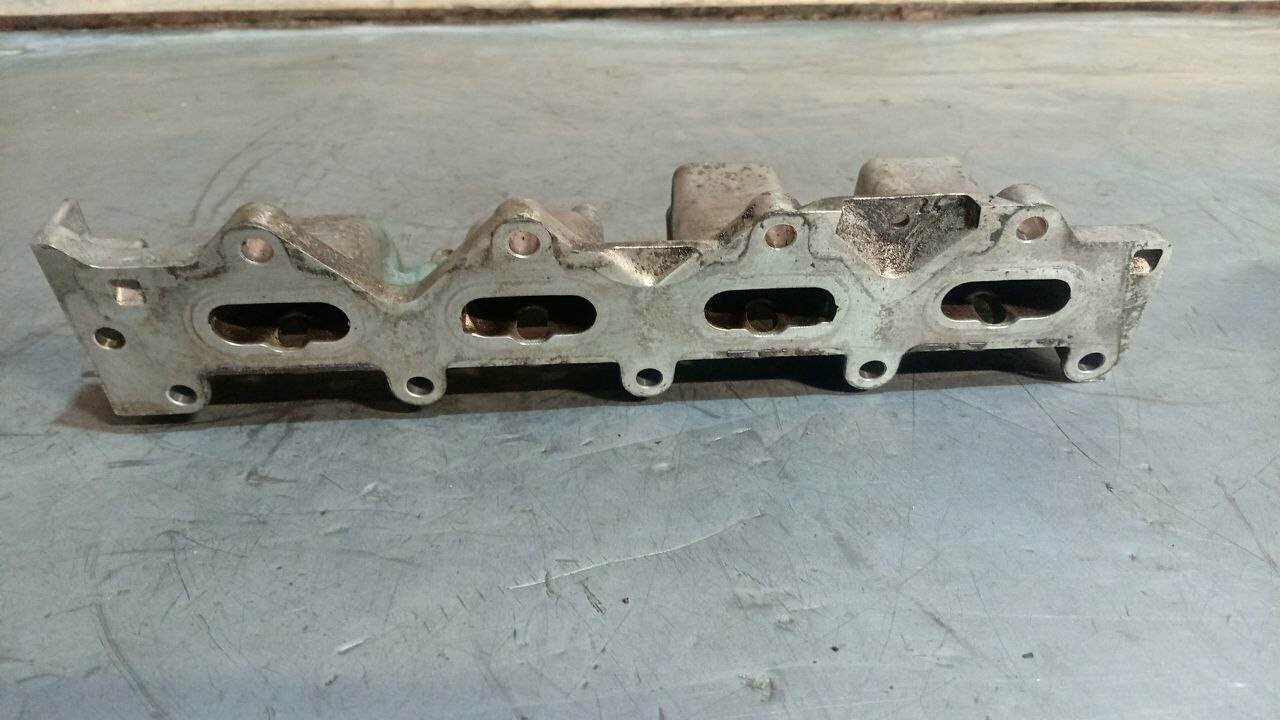 Впускной коллектор Renault Modus 2007 8200329496