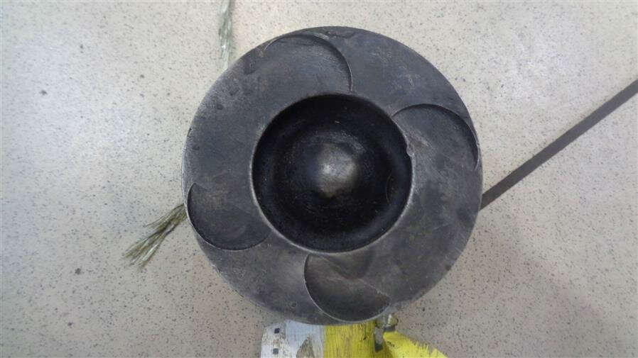 Поршень от Mercedes-Benz E-Сlass W211 2002-2009