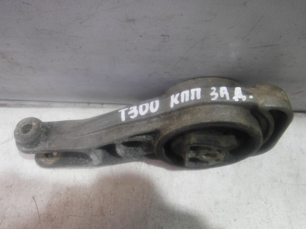 Опора двигателя задняя Chevrolet Aveo T300