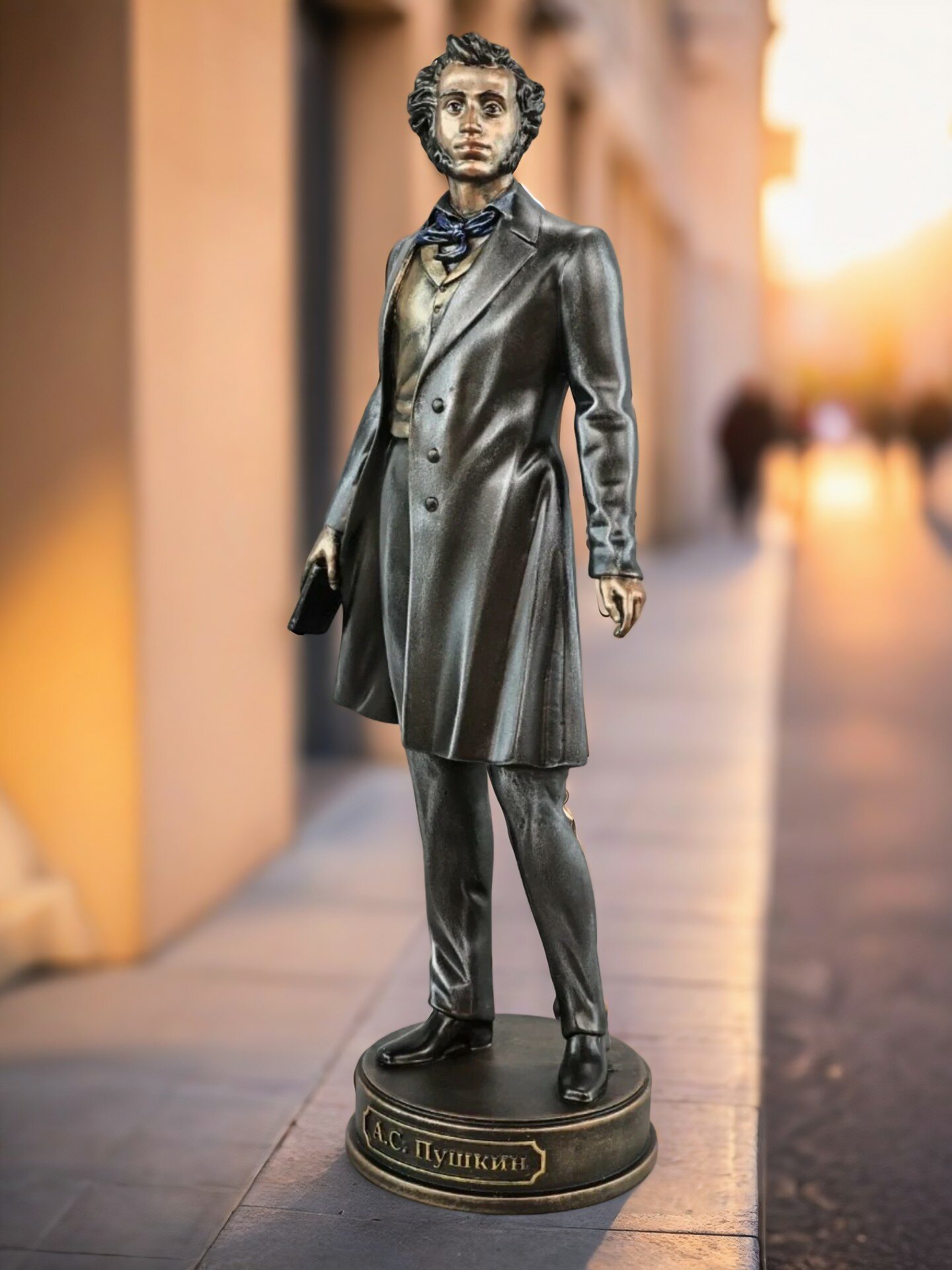 Статуэтка Пушкин А. С. , 26 см, литьевой мрамор, цвет патина Вернисаж