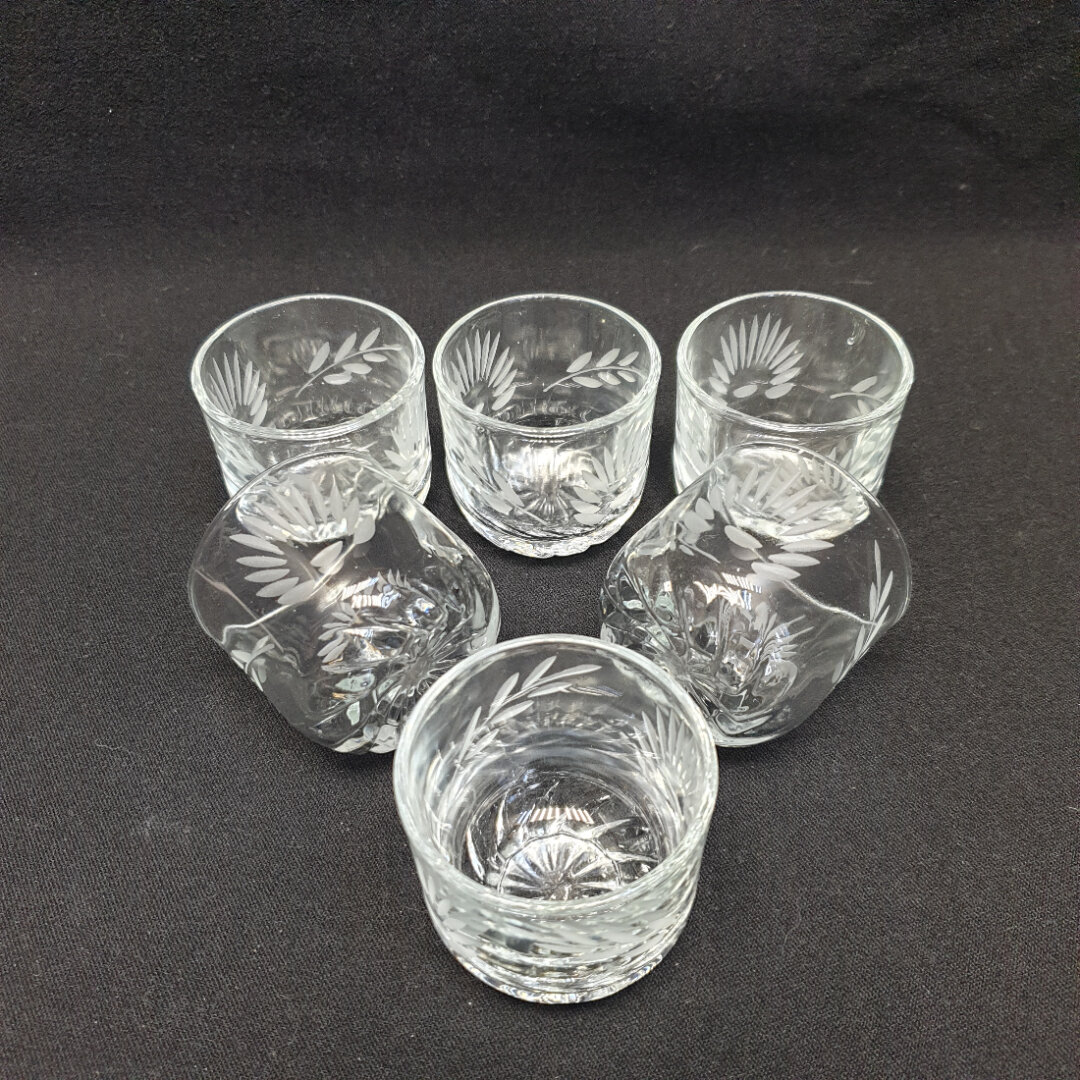 Набор стопок 6 шт, стекло, ручная резка, 50 мл. Винтаж, СССР.