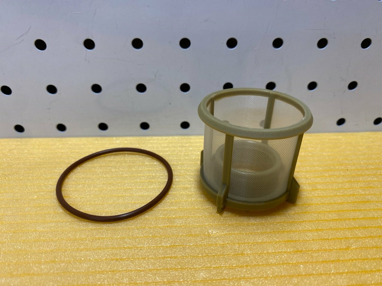 Фильтр грубой очистки топлива МАН ДАФ мерседес