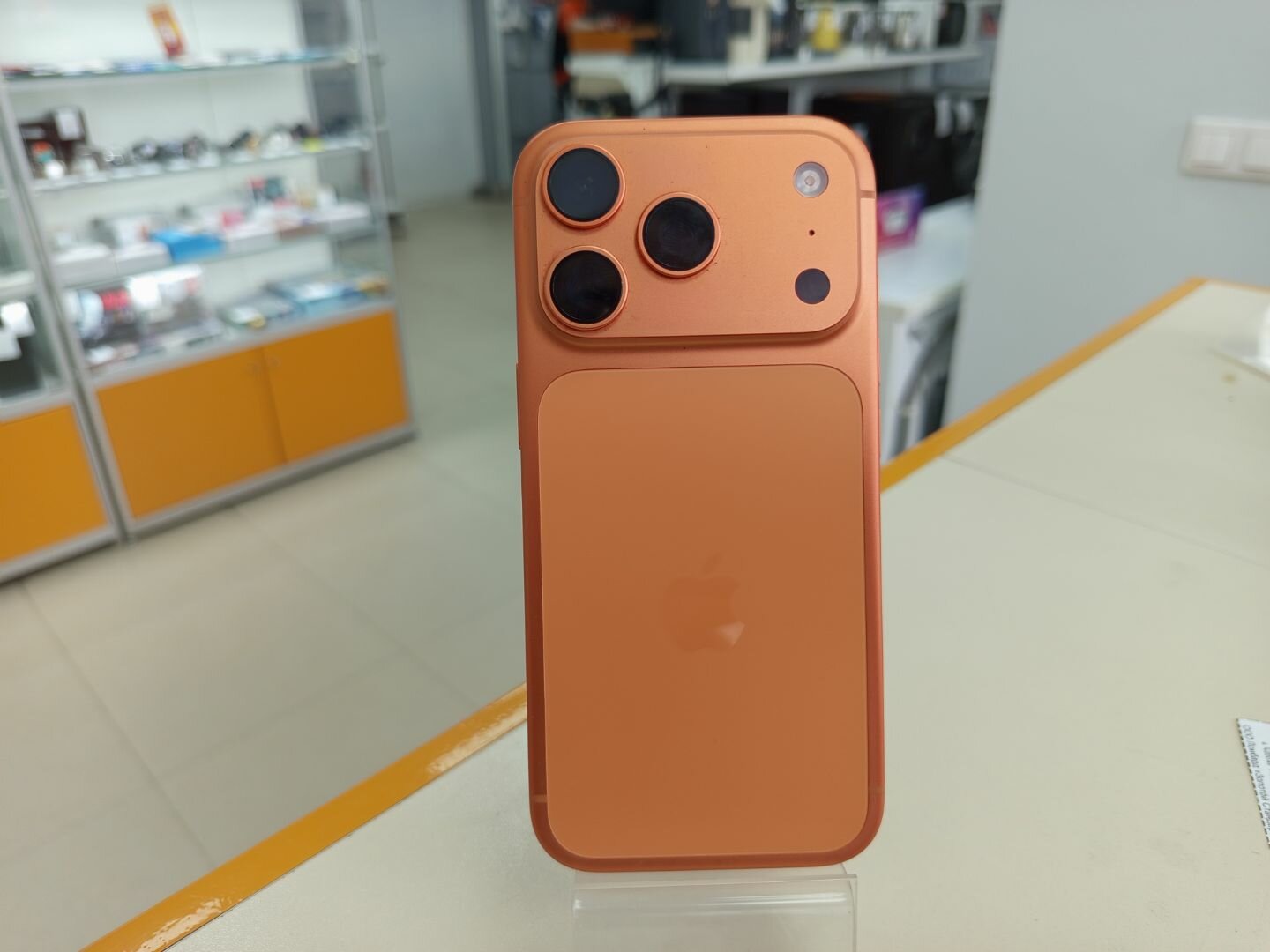 Смартфон Apple iPhone 17 Pro 256GB eSIM