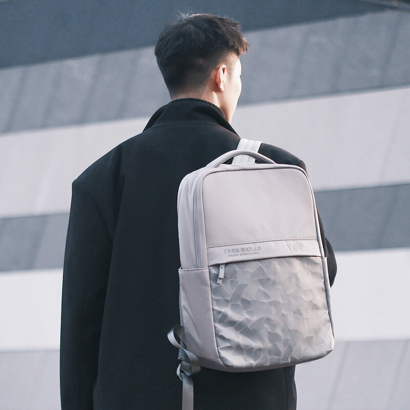 Рюкзак для ноутбука Lenovo YOGA коллаборация с Гауди, светло-серый