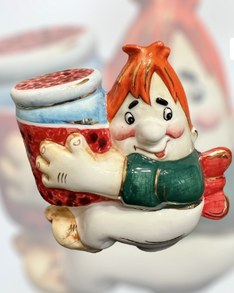 Игрушка на елку Карлсон с открытыми глазами, фарфор