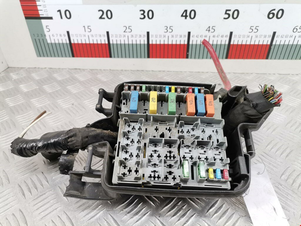 Блок предохранителей Fiat Bravo 2 (198) арт. 893748