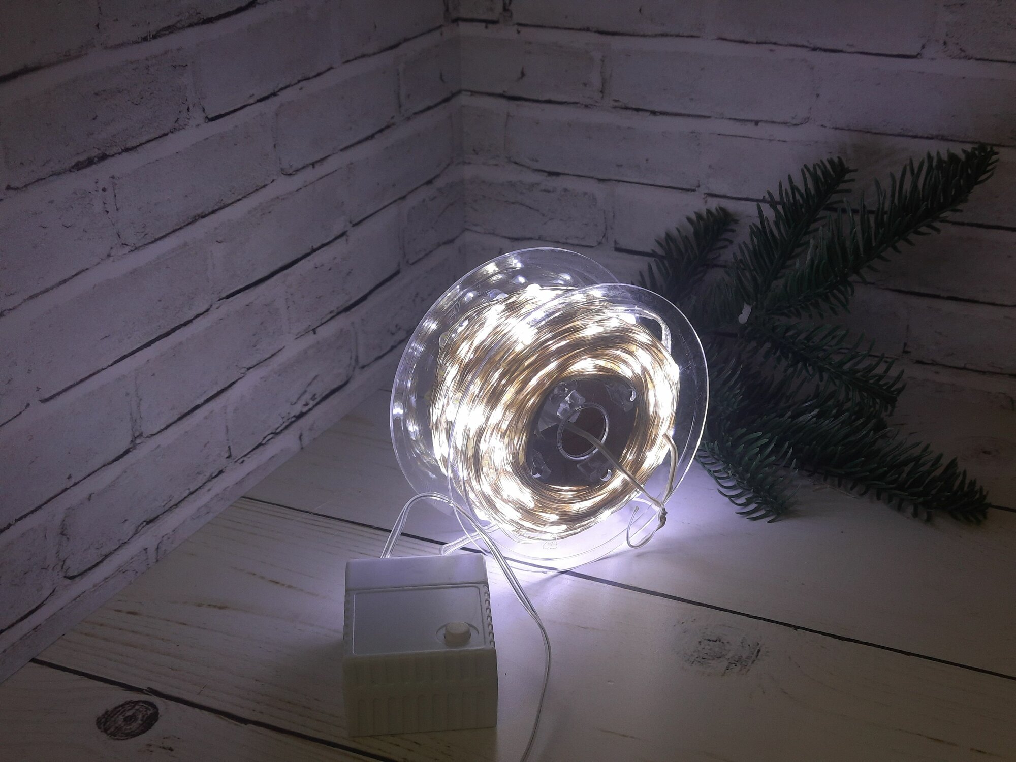 Гирлянда роса на белой проволоке 100 метров белый холодный