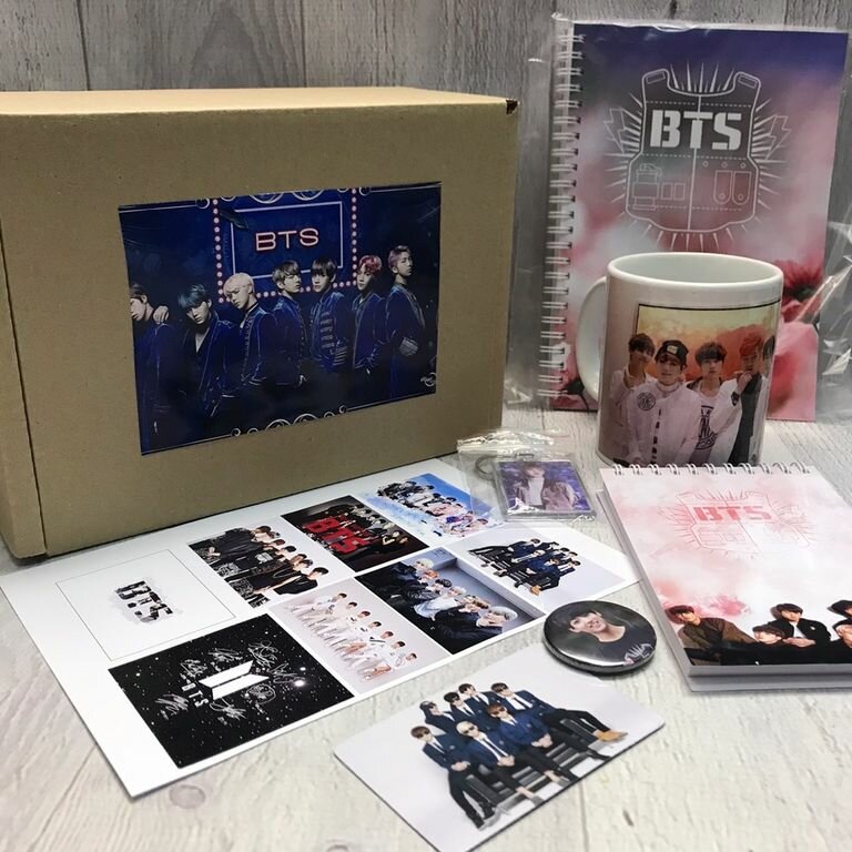 Бокс большой BTS, БТС №3, товары с нашими рандомными картинками