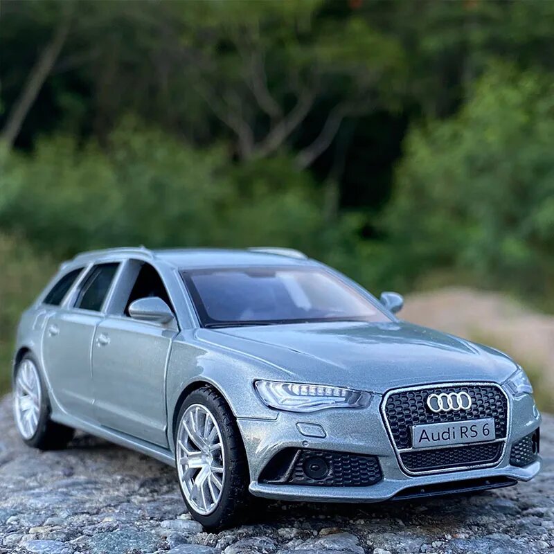 Audi RS6 Station Wagon 1:36, Gray