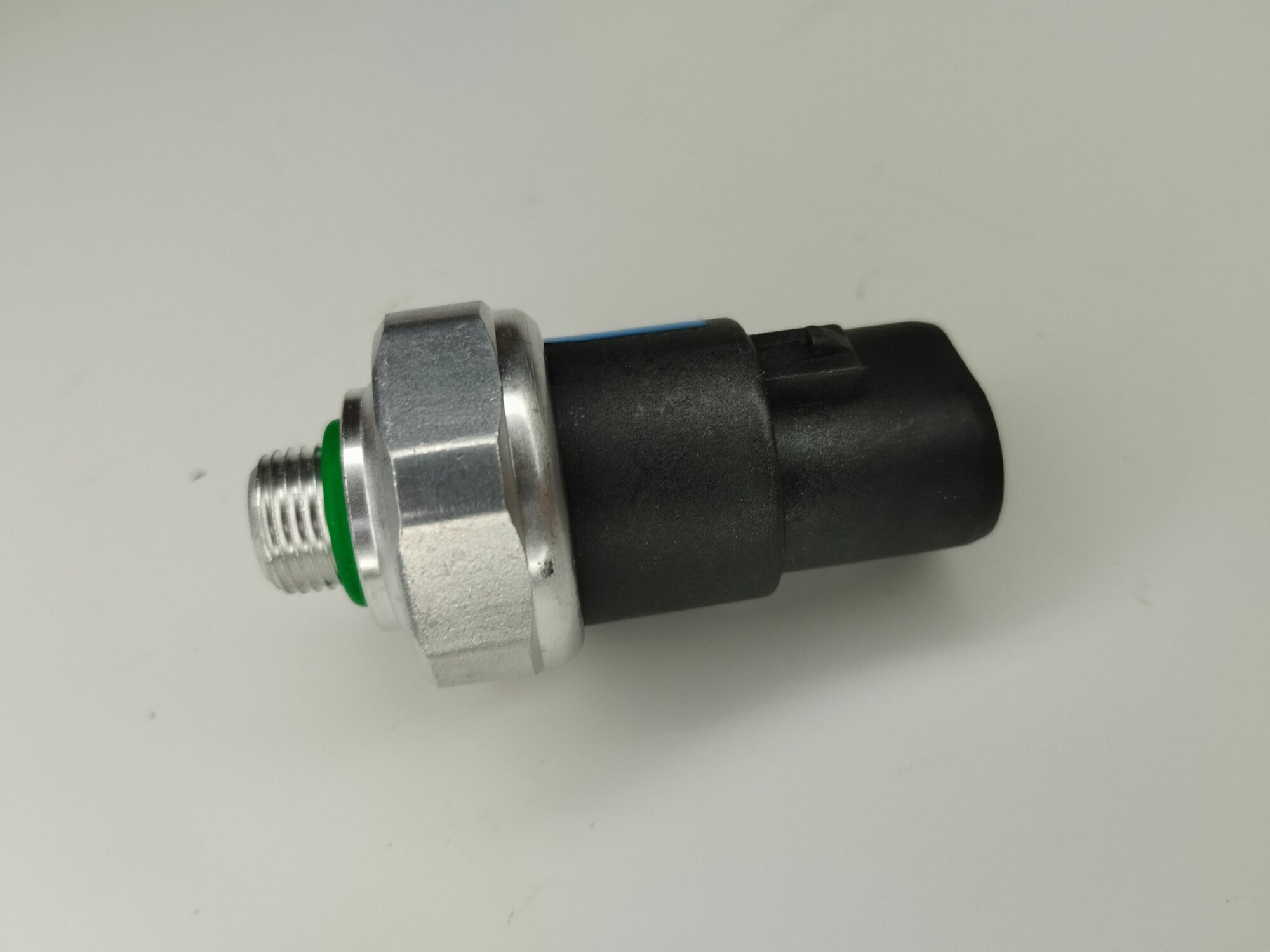 Датчик давления кондиционера KAIYI E5 [1.5 16V CVT седан Turbo ] A138111015