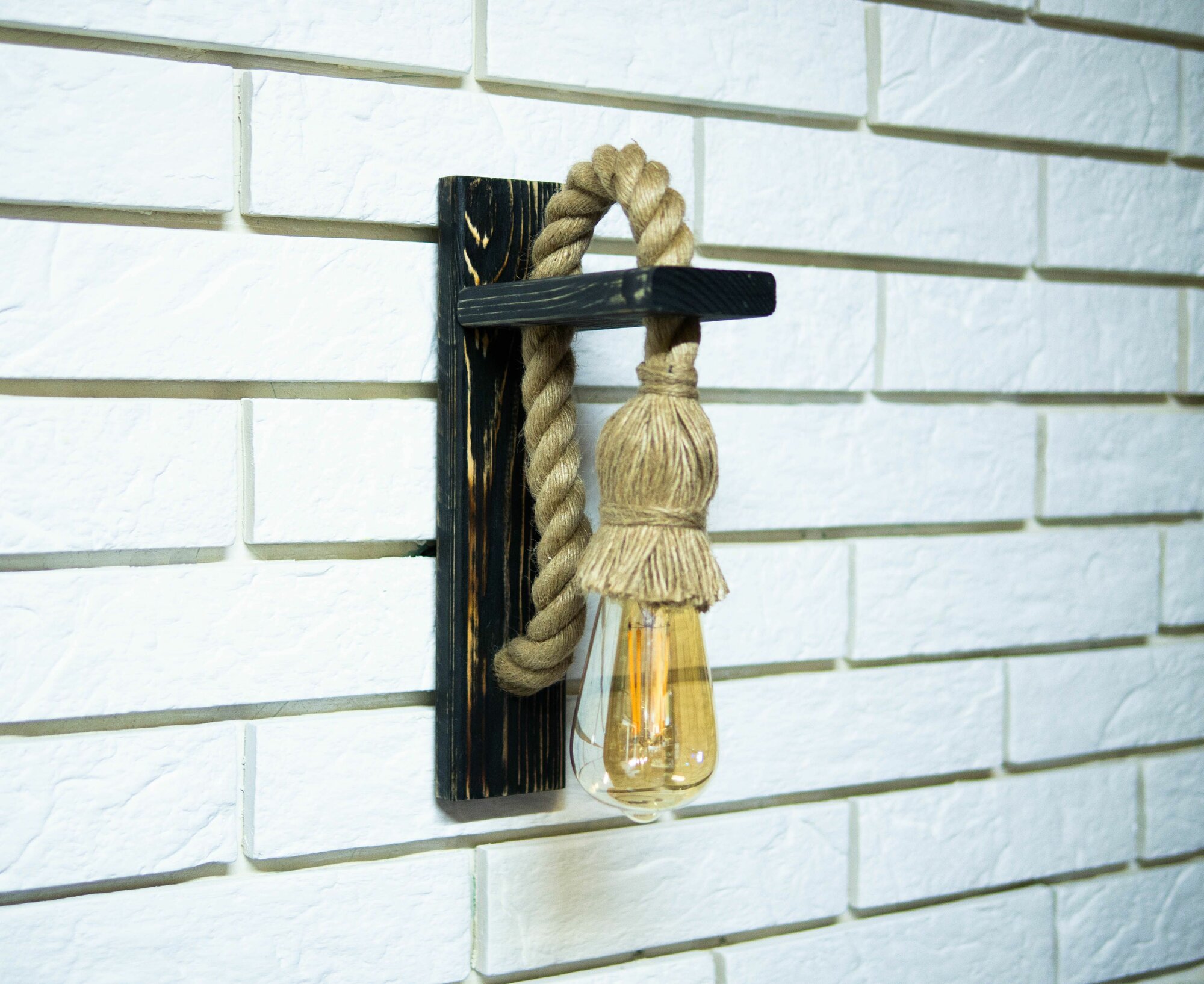 Настенный светильник ROGGWIL PROVENCE BLACK черный