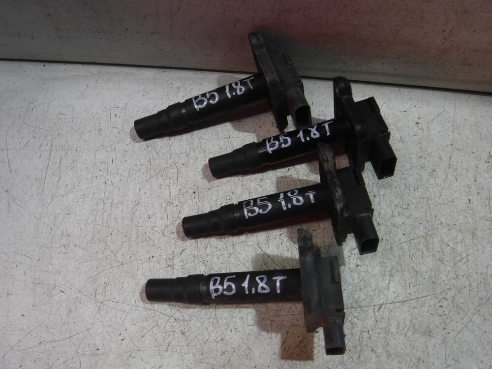 Катушка зажигания VW Passat B5 0040402009