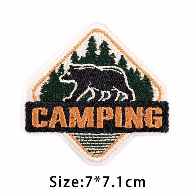 Термоклейкая нашивка белая медведь Темно-зеленый, 15