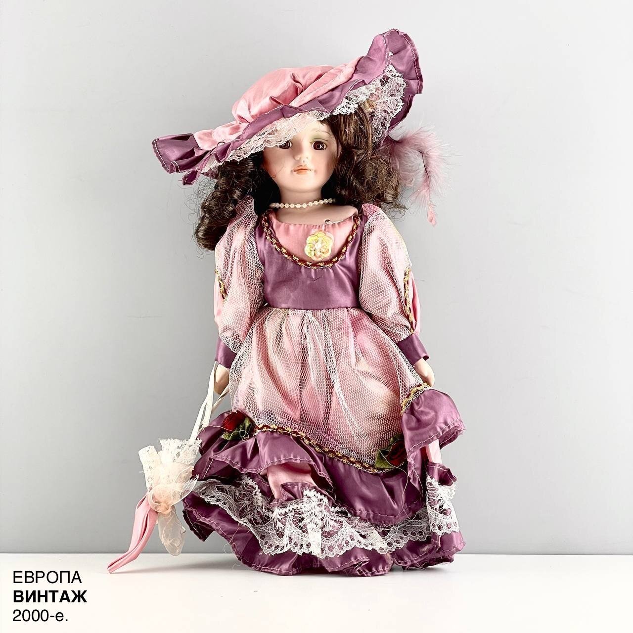Винтажная коллекционная кукла "Виолетта". Фарфор, текстиль «Lisa Jane». Европа, 2000-е.